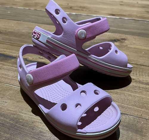 Сандалии crocs c8