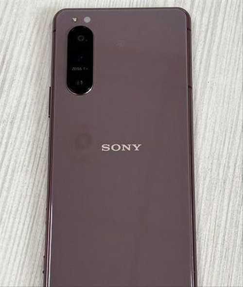 Телефон Sony Xperia 5 II