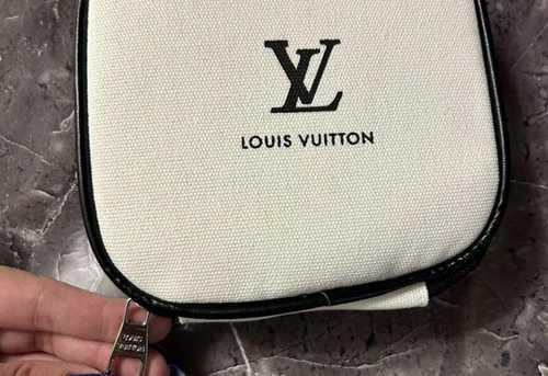 Косметичка louis vuitton