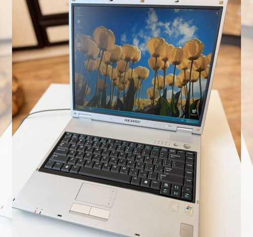 Ноутбук samsung np-r45