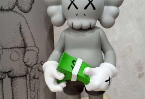 Фигурка Kaws 30cm, c деньгами