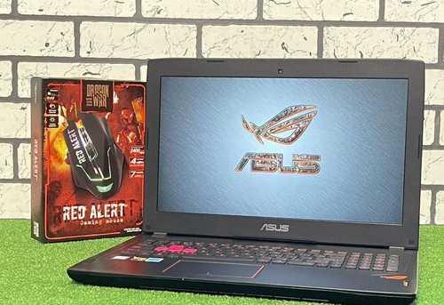 Игровой ноутбук Asus Strix i7 GTX IPS