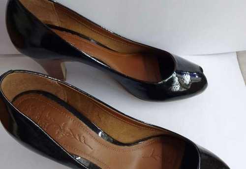 Туфли женские Clarks Англия натур. кожа 38,5-39,5