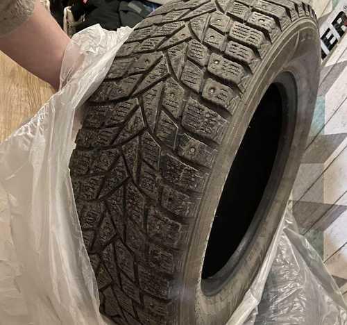 Dunlop Grandtrek Ice 02 215/65 R16 102