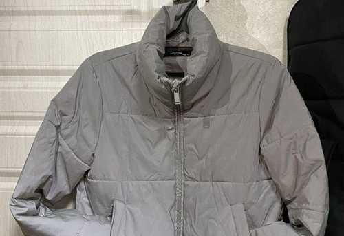 Светоотражающая куртка женская Reserved размер 42
