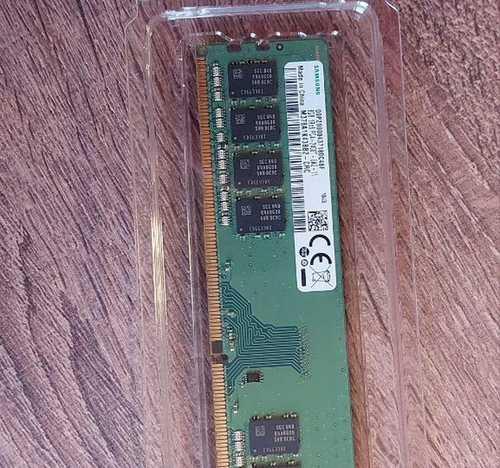 Оперативная память samsung M378A1K43BB2-CRC DDR4