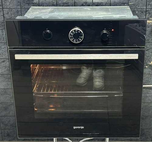 Духовой шкаф gorenje BO72SY2B