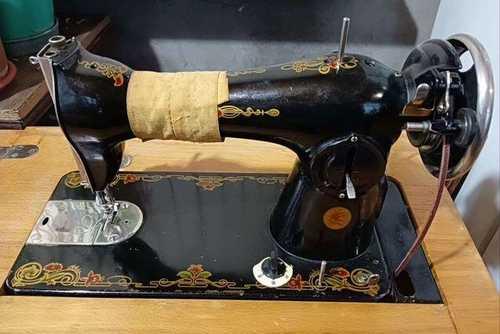 Швейная машинка ножная подольск