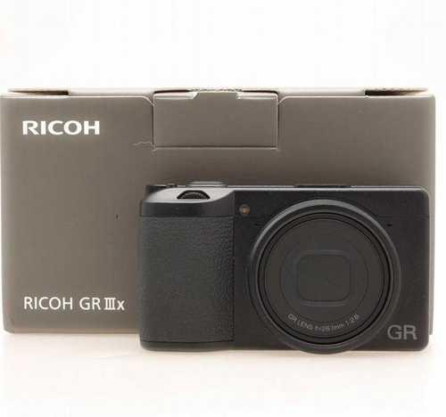 Ricoh GR IIIx