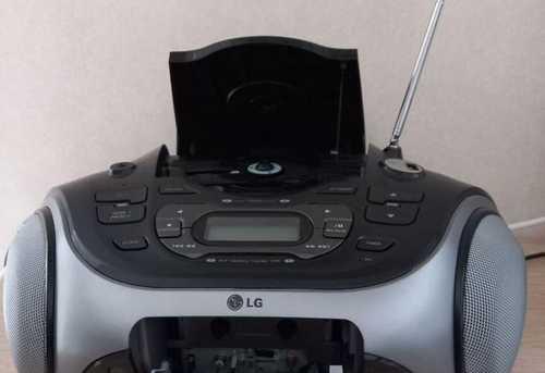 Переносной кассетный магнитофон с мр3 и CD