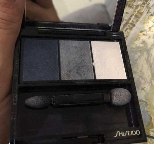 Shiseido Тени-трио для век