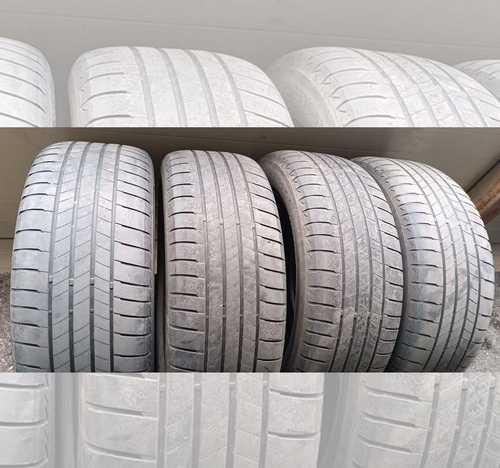 Bridgestone Turanza T005 215/55 R17 94V