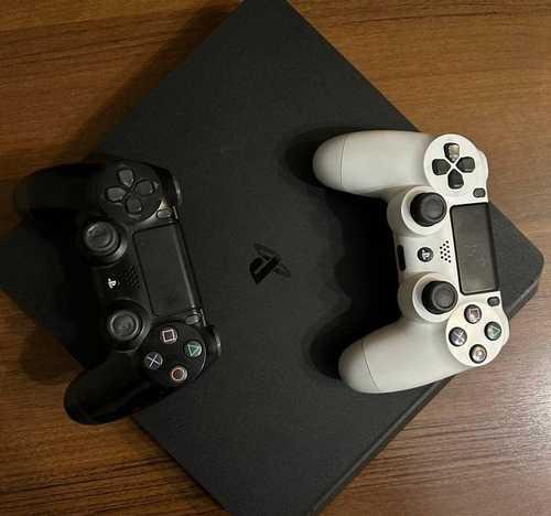 Sony playstation 4 slim 1tb 2 геймпада