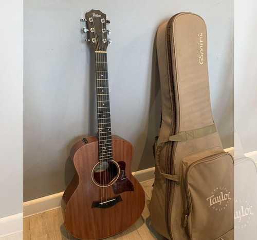 Taylor gs mini mahagony