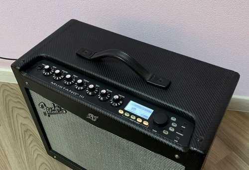 Fender Комбоусилитель Mustang III V1