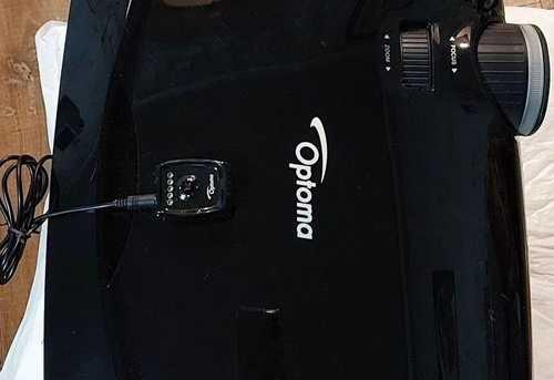 Проектор optoma HD 300X. для домашнего кинотеатра