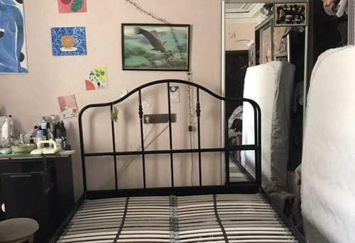Кровать двухспальная железная
