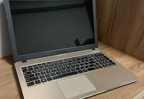 Ноутбук Asus R540S в разборе