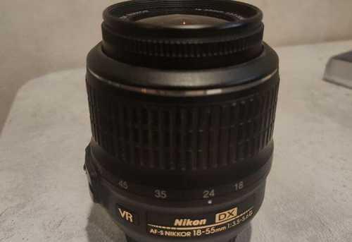 Объектив Nikon 18-55mm 3.5-5.6