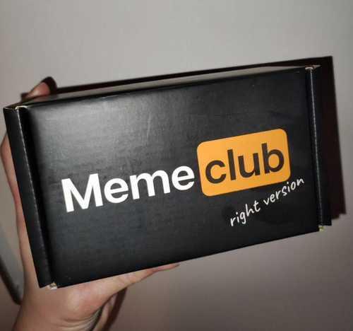 Настольная игра "Memeclub" мемы