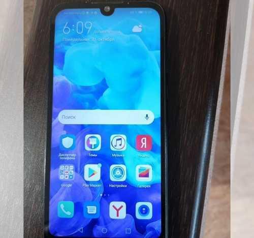 HUAWEI Y5 (2019), 2/32 ГБ