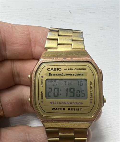Casio A168 Электронные наручные часы