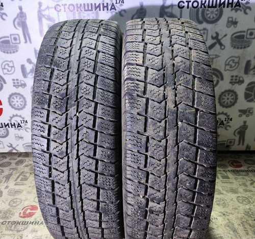 Шины б/у 205/65 R16C Viatti Vettore Brina V-525