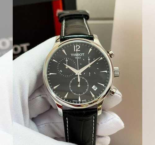 Мужские наручные часы Tissot Tradition