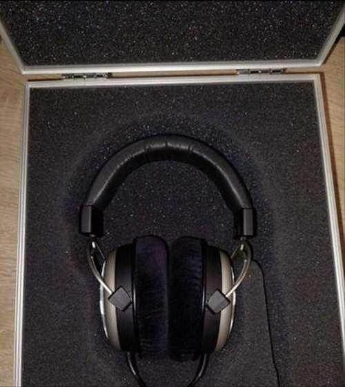 Beyerdynamic T1