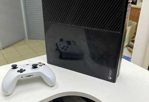 Xbox One 500 gb (Коробка есть)