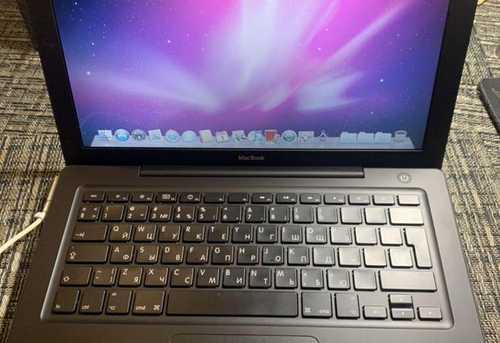 Apple MacBook Black (late 2007)