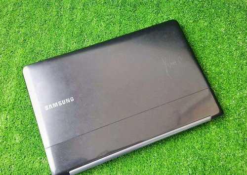 Samsung RC520/i3 2-го/gt520m/120gbSSD/4gb ddr3 RAM
