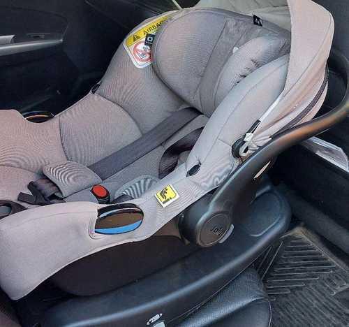 Автолюлька Joie i-Gemm 2 с базой isofix i-Base