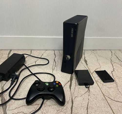 Xbox 360 slim