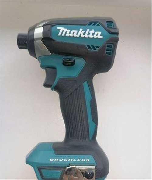 Винтоверт безщеточный Makita DTD153z без аккума