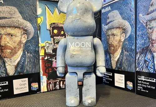 Мишки bearbrick moon