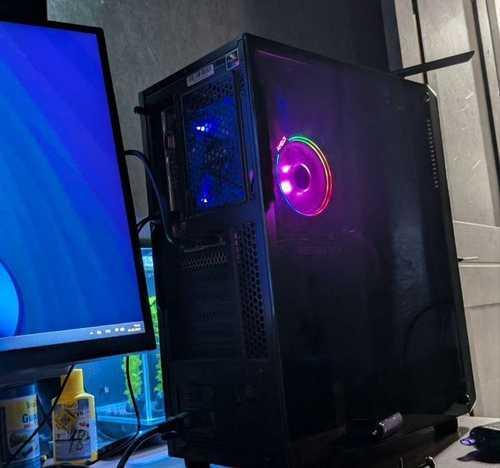 Компьютер Ryzen 7 2700x16GB озувидеокарта 1660Ti