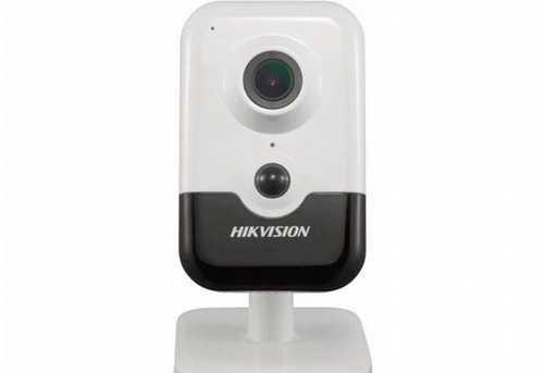 Видеокамера IP Hikvision DS-2CD2423G0-I 2.8-2.8мм