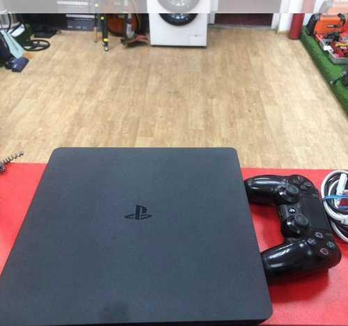 Игровая приставка PS4 Sony Slim 500 Гб