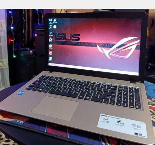 Офисный ноутбук Asus x540s