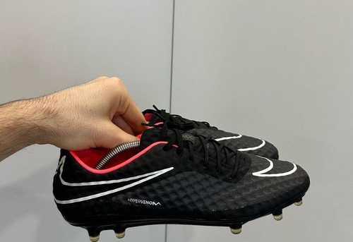 Футбольные бутсы Nike Hypervenom