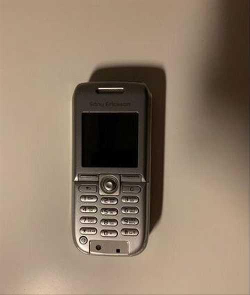 Телефон Sony Ericsson k300i