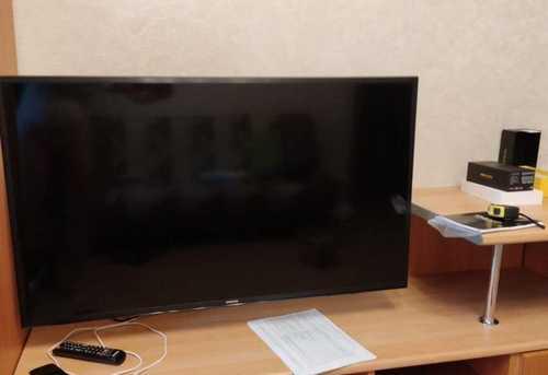 Смарт-телевизор Samsung 43 4К ue43mu6103U+крепёж