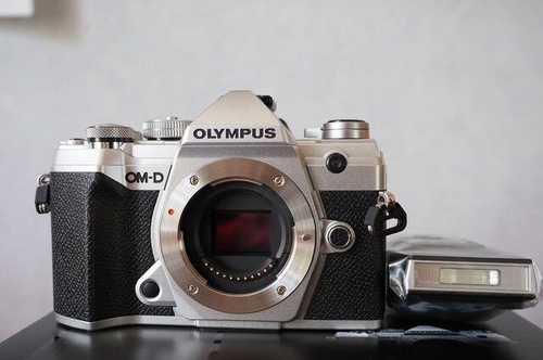 Olympus omd-e-m5 iii body