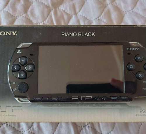Sony PSP-2008 PB Piano Black комплект с чеком