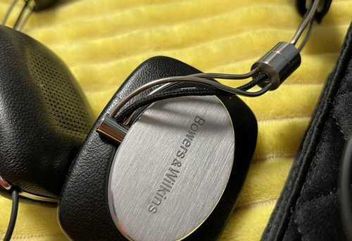 Bowers & Wilkins P5