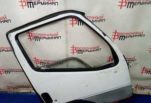 Дверь боковая MMC fuso canter 4D33