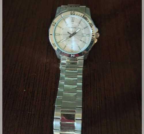 Наручные часы Casio MT-VD01D