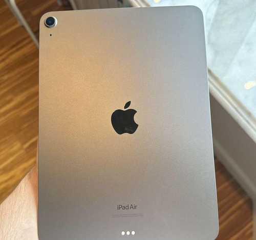 iPad air 5 64