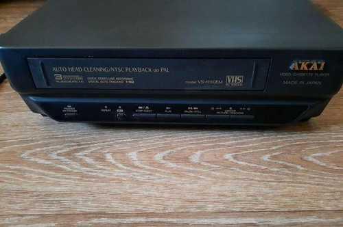 Видеомагнитофон akai VS-R110EM